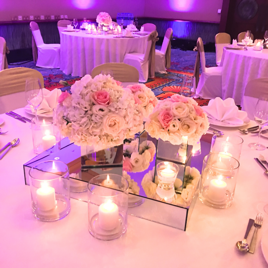 Centre Table Flower Decoration | Flower Decoration | FirenzeFlora