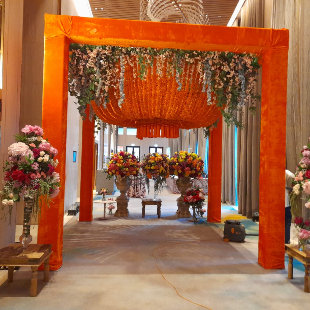 Flower Arches for Wedding | Flower Arches | FirenzeFlora