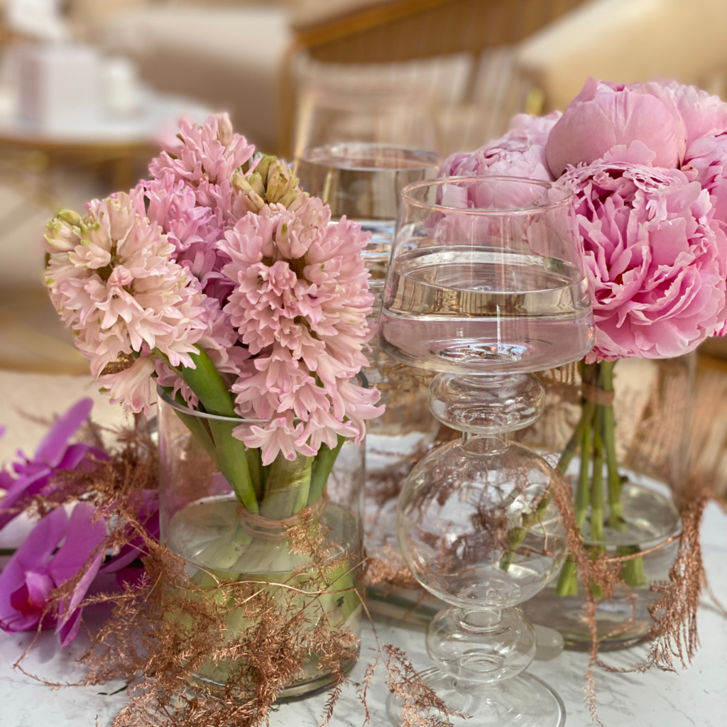 Centre Table Flower Decoration | Flower Decoration | FirenzeFlora