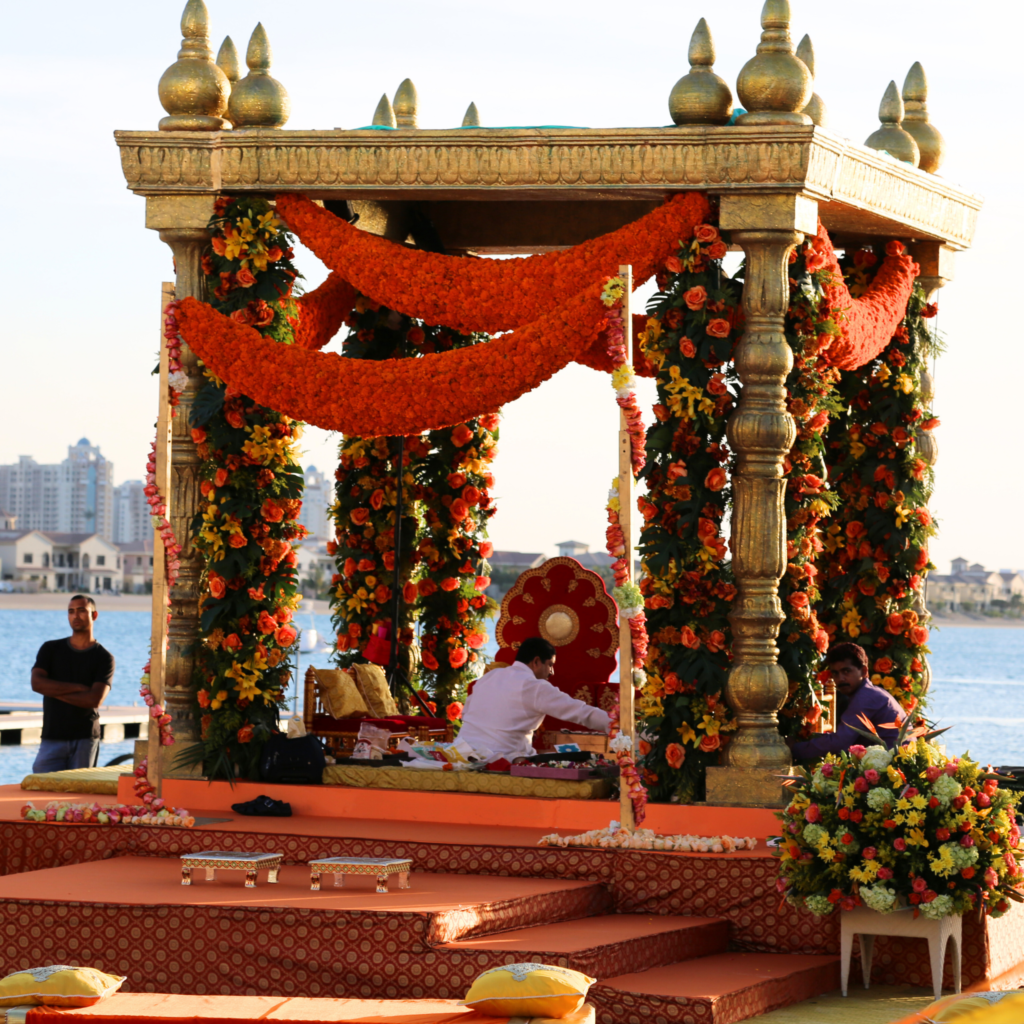 Indian Wedding Flower Decoration | FirenzeFlora